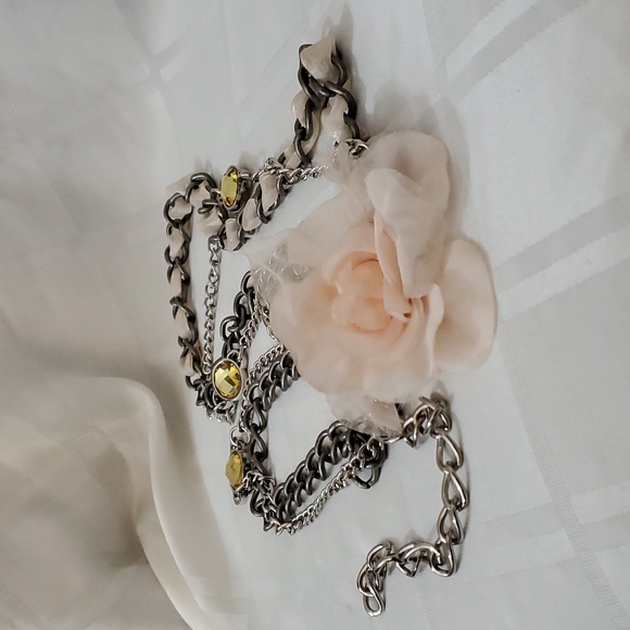 LOFT | Accessories | New Loft Pink Bow Jeweled Chain Belt M 239 | Poshmark